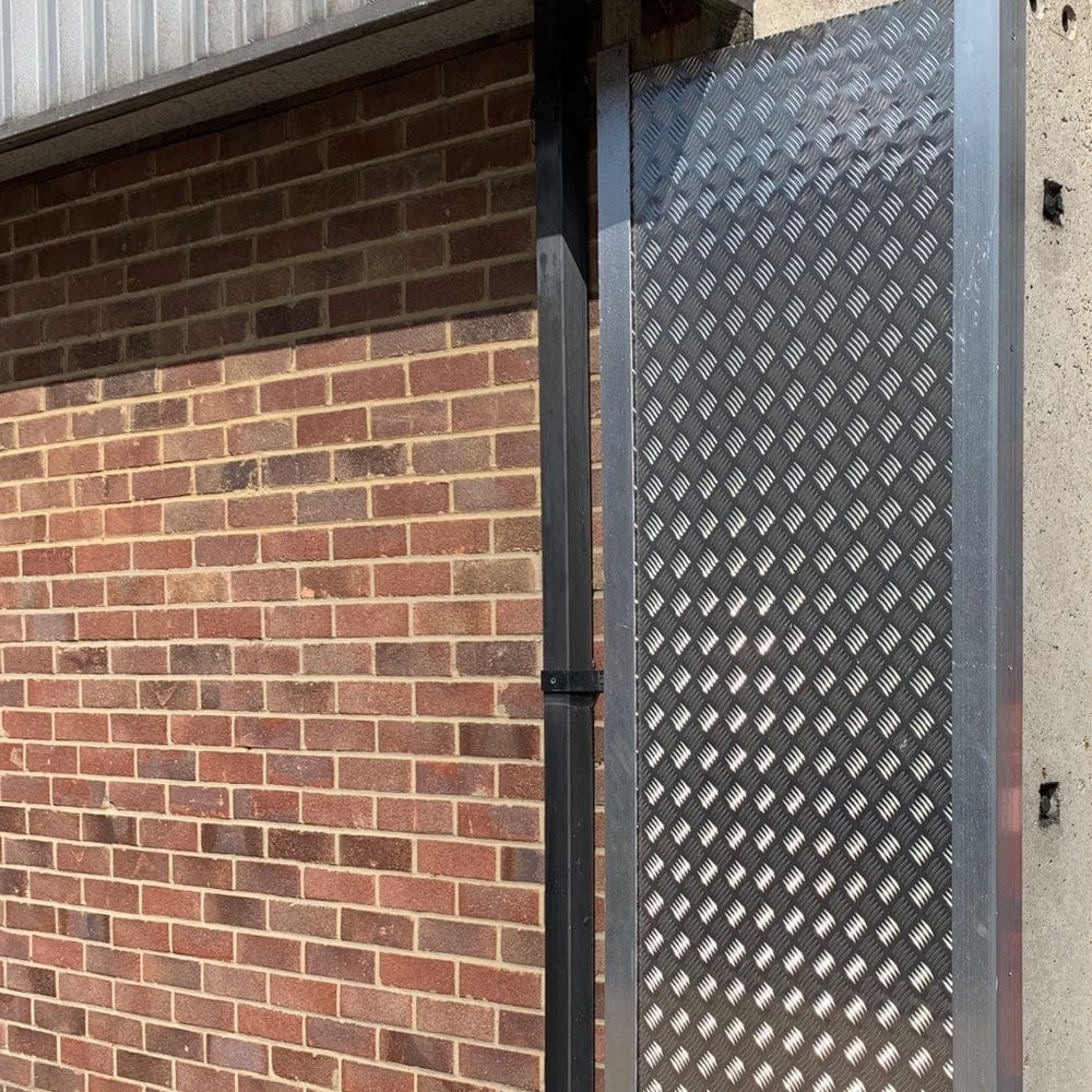 2000mm x 1000mm x 2mm Aluminium Chequer Plate / Five Bar Tread Plate